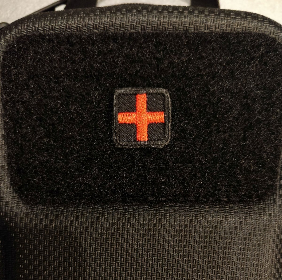 Medic Velcro Patch (1,5x1,5 cm) - sort - VagtShop - VagtShop ApS